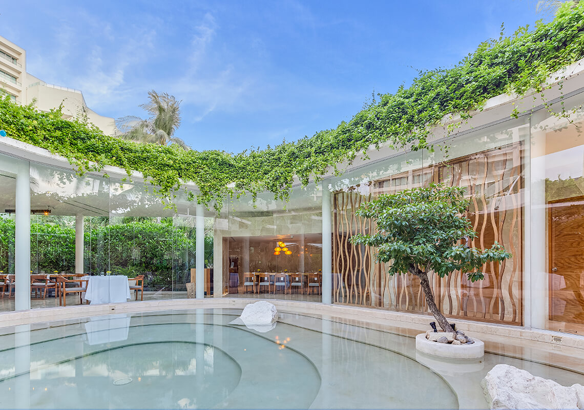 Top Romantic Suites for Your Honeymoon - All Inclusive Outlet Blog